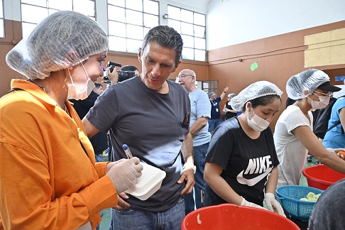 Masiva ayuda solidaria de Chillán para Bomberos :: Ilustre ...